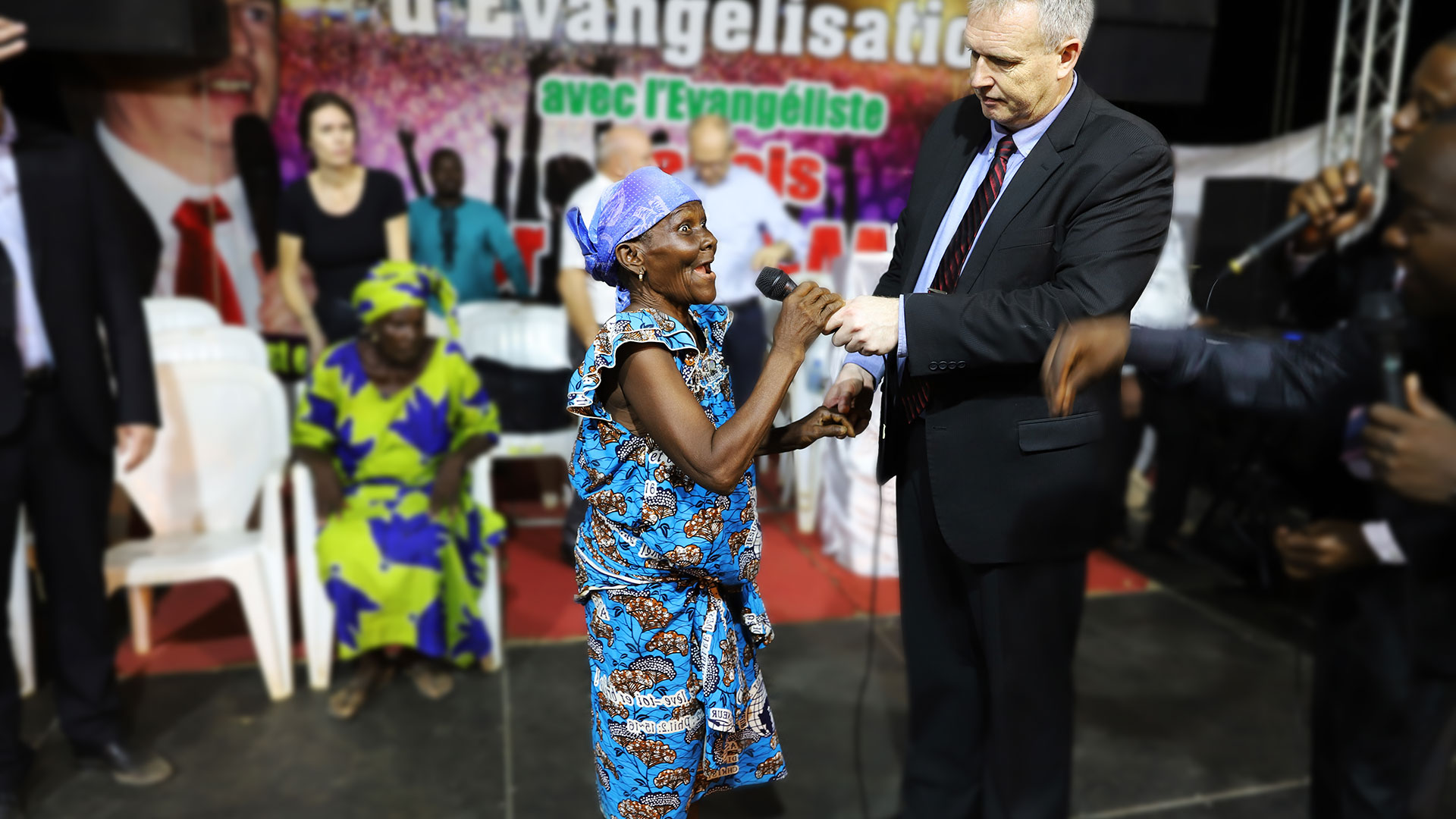 Om Gospel Outreach - Gospel Outreach